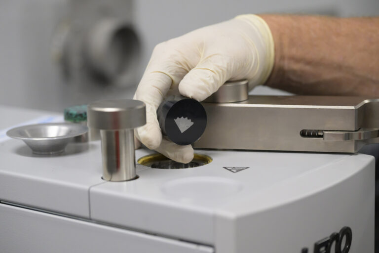 Metallographic Sample Prep & Analysis with LECO Instruments