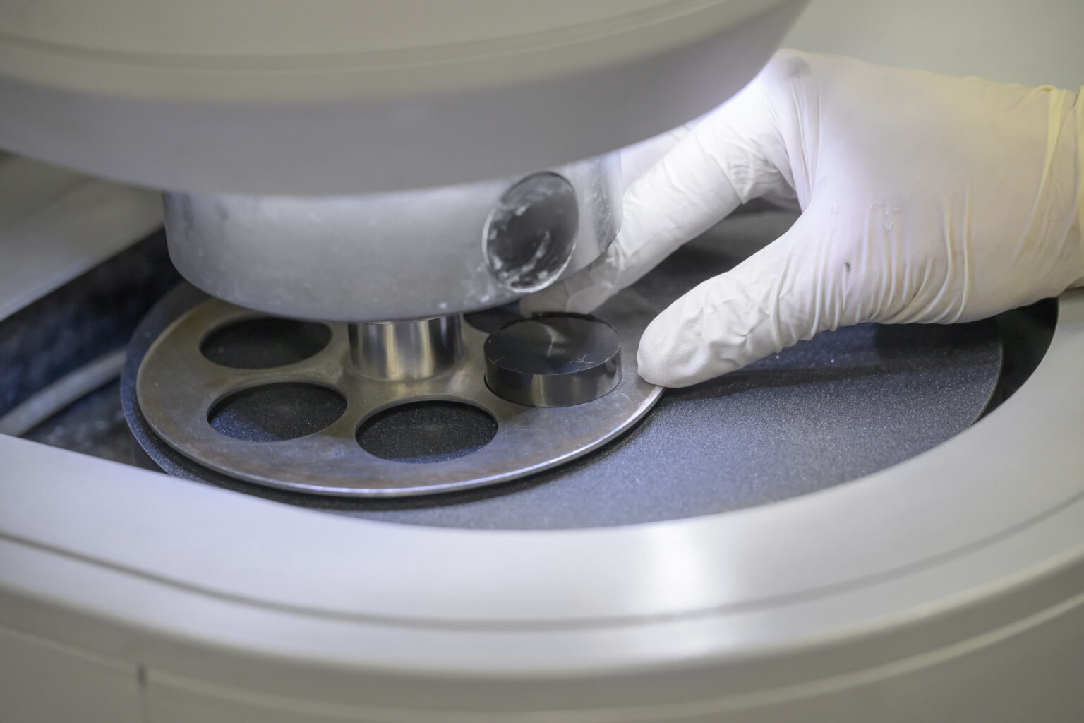 Metallographic Sample Prep & Analysis with LECO Instruments